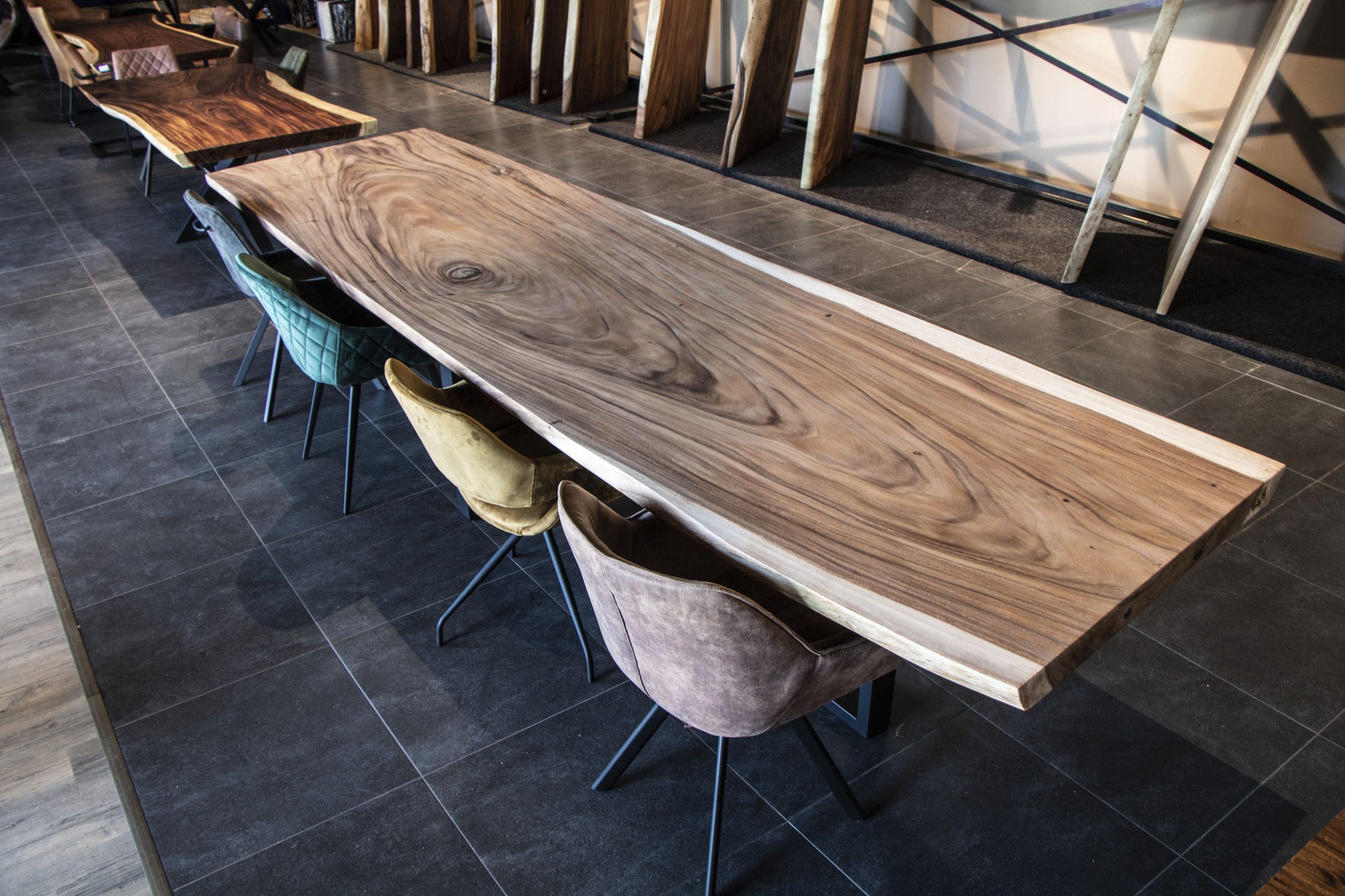 Tavolo da pranzo contemporaneo - Unik - in legno massiccio / in noce ...