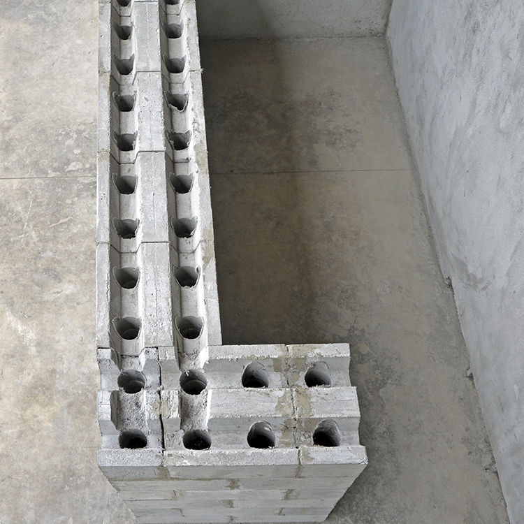 Blocco di calcestruzzo forato - 3C - ISOLTECH - cellulare / per muro ...