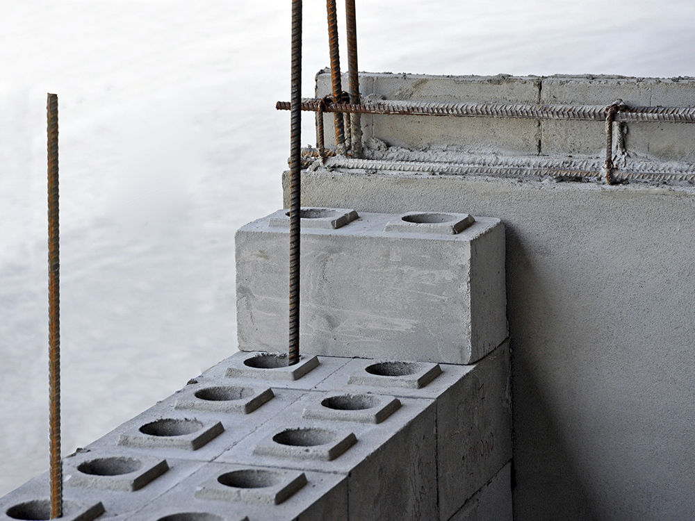 Blocco di calcestruzzo forato - 3C - ISOLTECH - cellulare / per muro ...