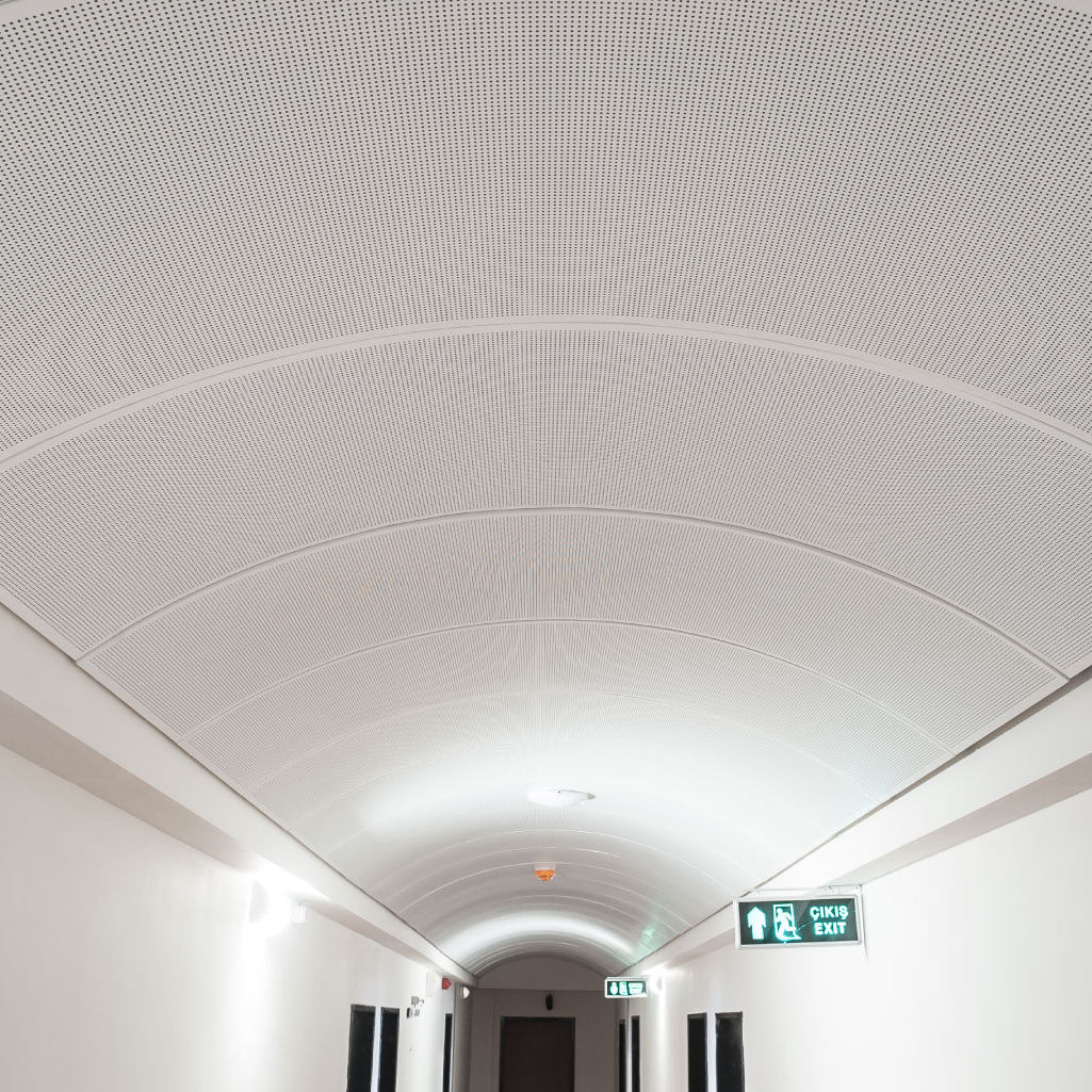 Controsoffitto in metallo - CURVED SYSTEMS - Tacer Ltd. - in pannelli ...
