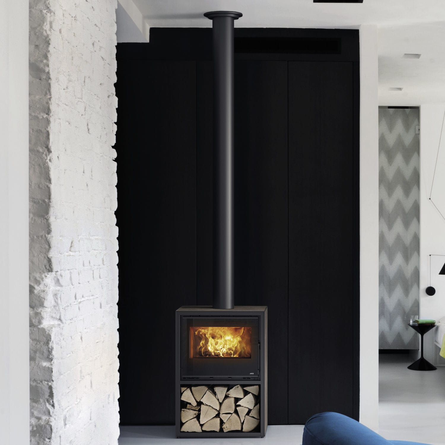 Stufa a legna - STONE CASE - MCZ - a pavimento / contemporanea / in metallo