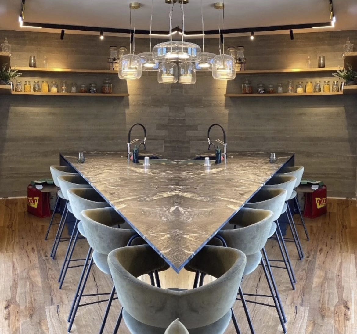 Rivestimento murale aspetto cemento - BRETTSCHALUNG BREIT - Concrete ...