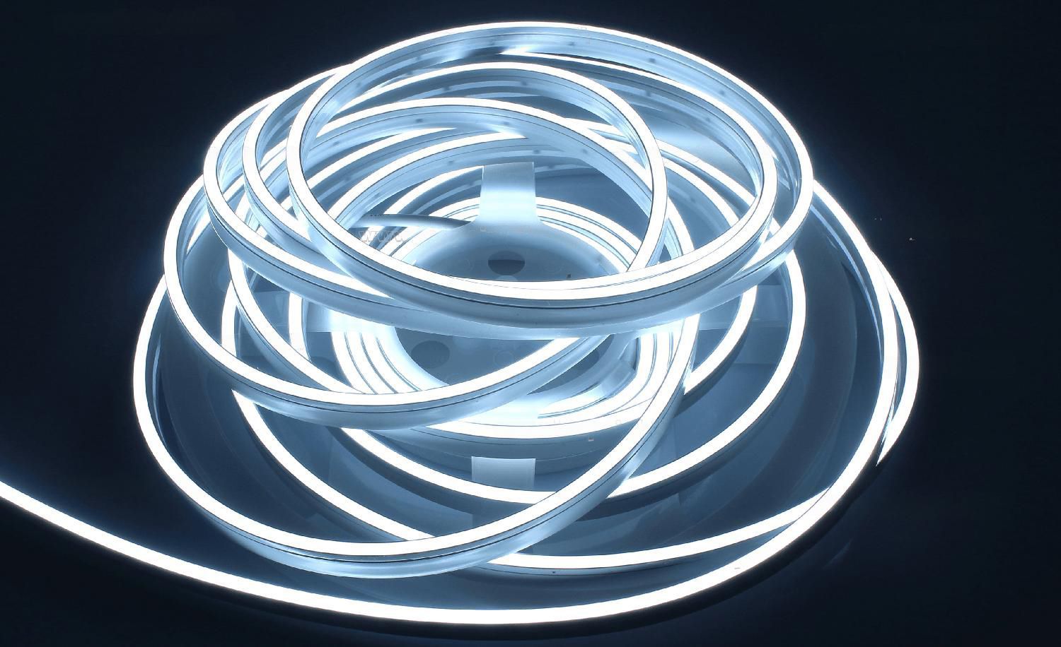 Lucernario tubolare con LED - NE4x8LT-600-120821-5 - Ledpoint - flessibile