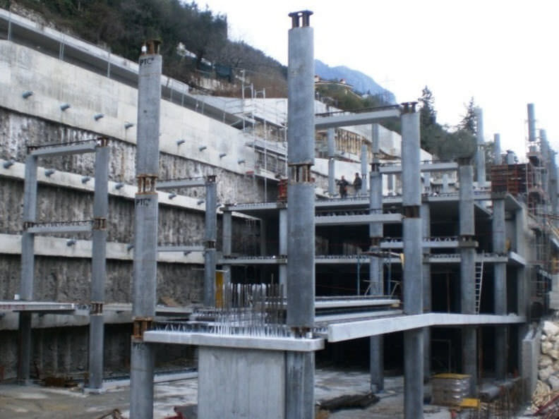 Pilastro prefabbricato in calcestruzzo - NPS® PTC® - TECNOSTRUTTURE ...