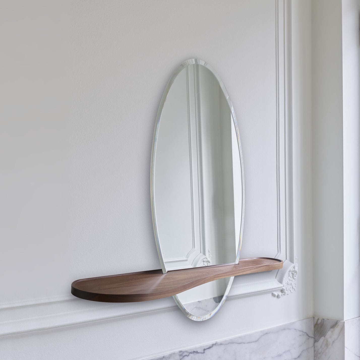 Specchio a muro - BIENVENUE - Ligne Roset France - contemporaneo / ovale / incolore