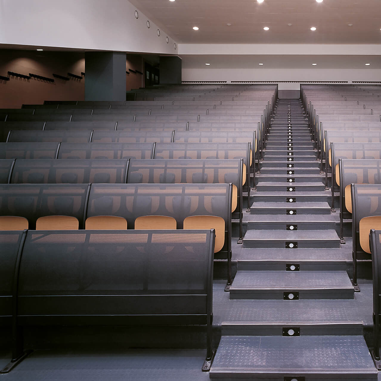 Sedia contemporanea - Q3000 - Lamm srl - da interno / in compensato ...