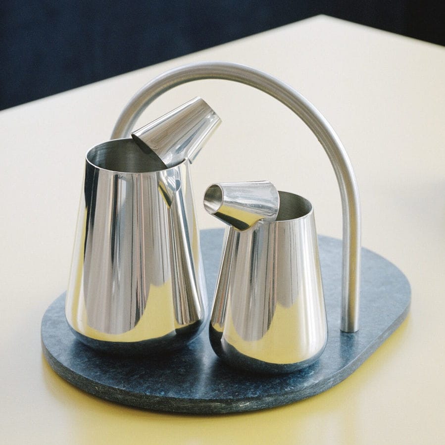 Brocca in acciaio inox - POUR - Established and sons - per uso residenziale