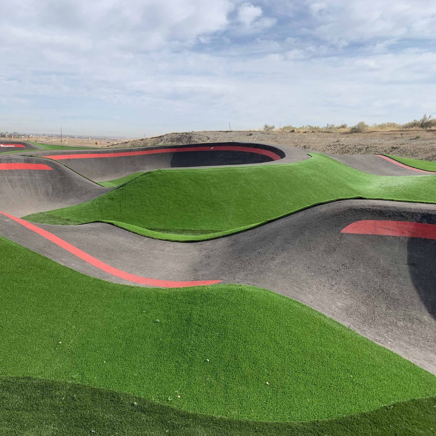 Pump track per bikeparks - BROOMFIELD, CO - World Skate Parks - in bitume