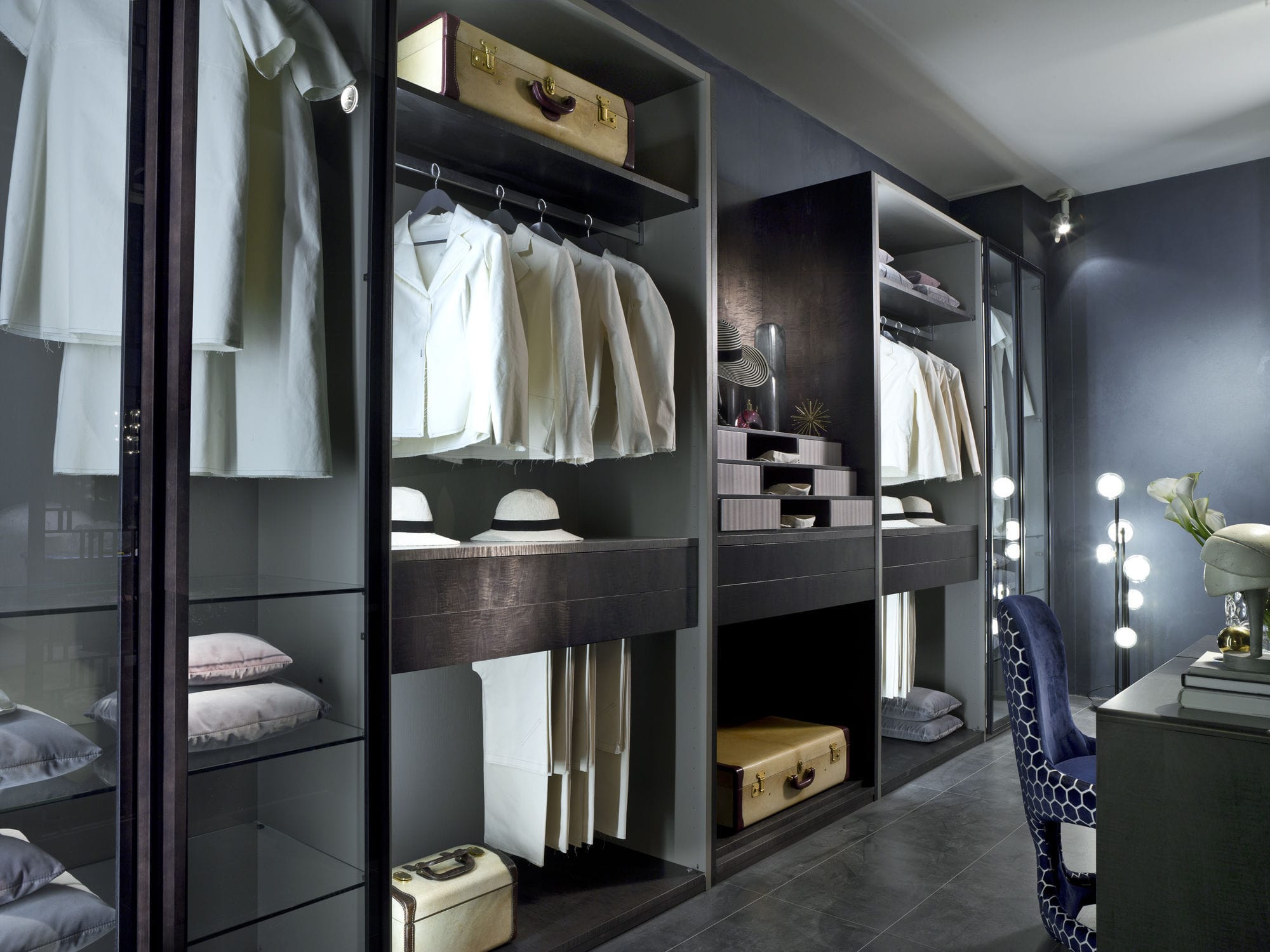 Cabina armadio con fissaggio a muro - AR27 GALILEO - CARPANELLI - contemporanea / in legno / in ...