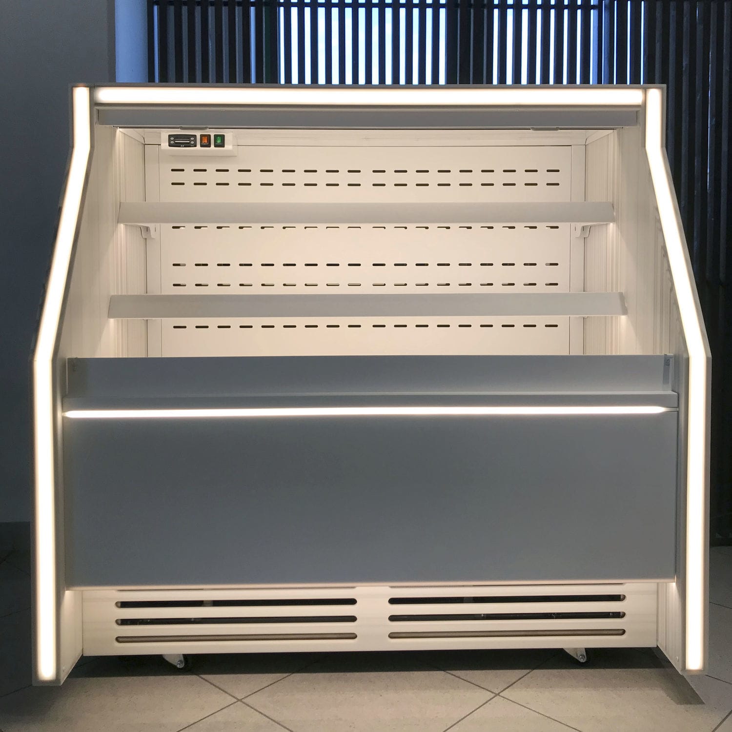 Vetrina refrigerata espositiva - Wall Display Case - EMAINOX SRL - per ...