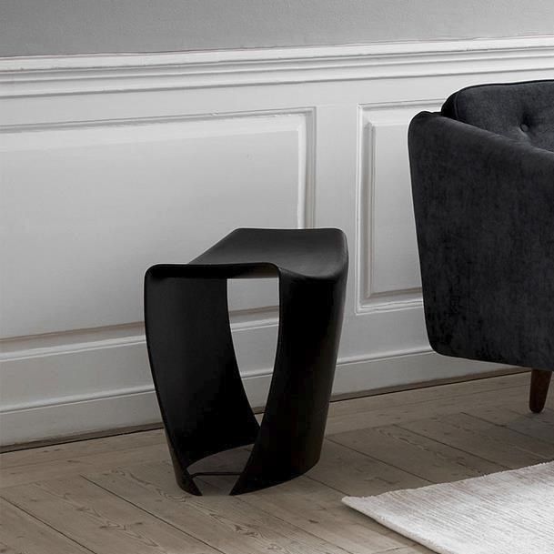 Sgabello design minimalista - GALLERY - Fredericia Furniture - in ...