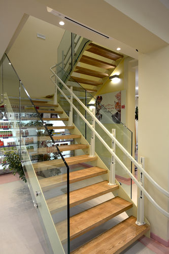 Scala a U - BETA - TECNOSCALE - con gradini in legno / con struttura in ...